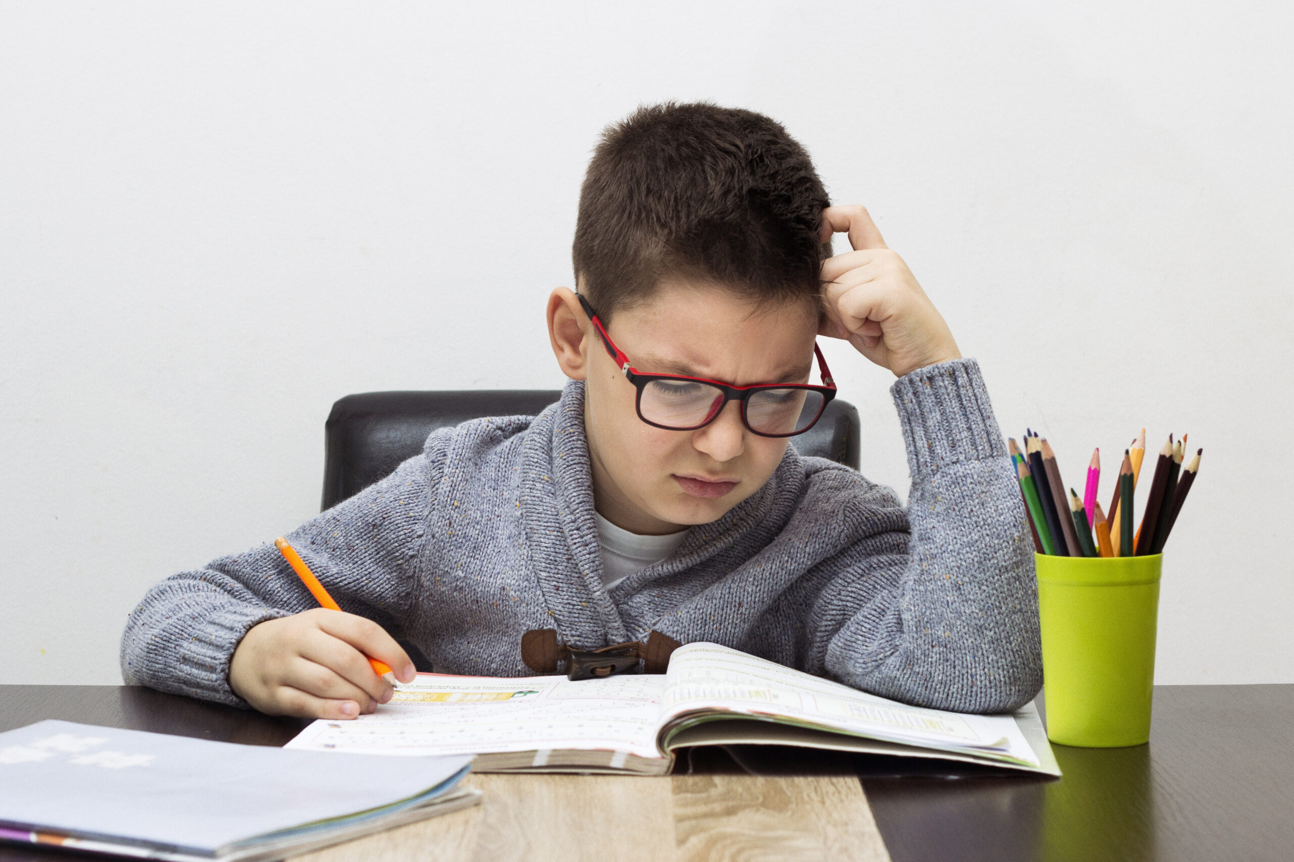 Por qué la tarea se alarga tanto (y cómo ayudar a tu hijo a terminarla ...